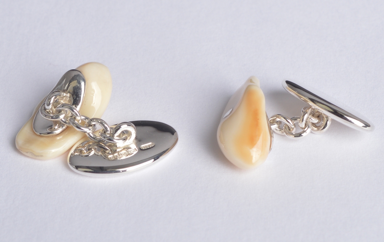 Red Deer Ivory Tusk Pendant & Cufflinks - HuntPost Business Page ...